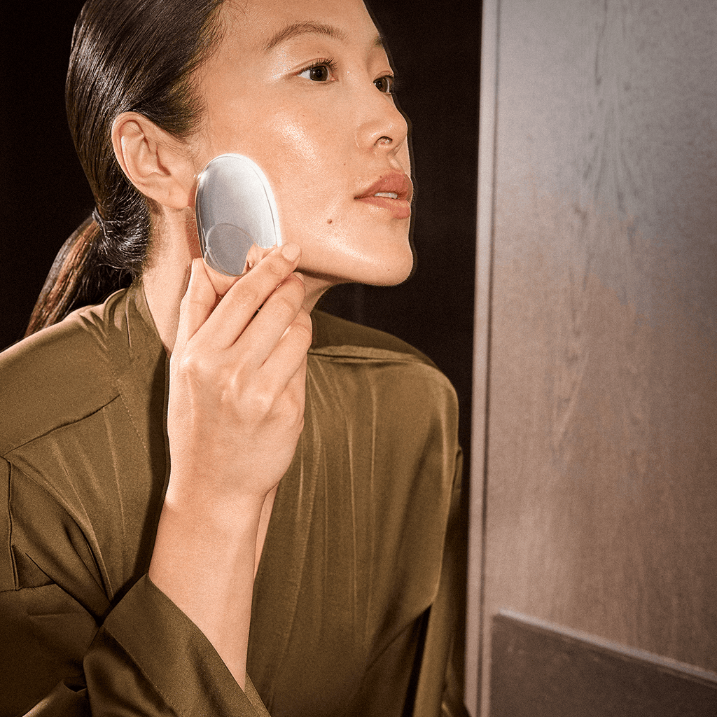 Microcurrent Facial Device | ZIIP HALO – ZIIP IE